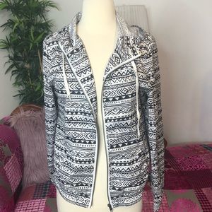 Zine Clothing | Jackets & Coats | Zine Bw Aztec Print Jacket | Poshmark